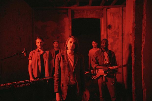 Little Cub entrega Millennium People - Rutas Alternas